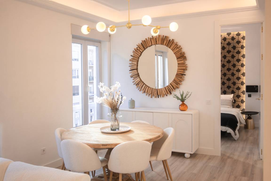 118 M² Apartamento ∙ 3 Quartos ∙ 6 Hóspedes - Madrid