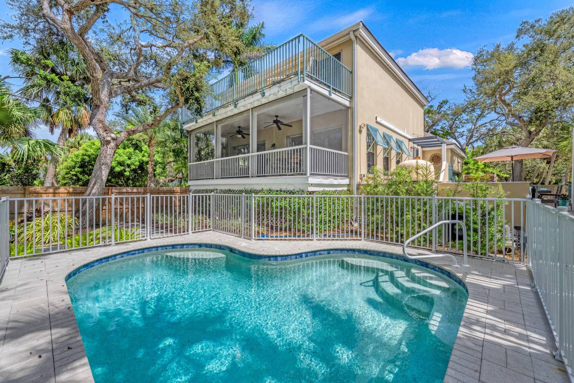 178 M² House ∙ 3 Bedrooms ∙ 8 Guests - Sarasota, FL