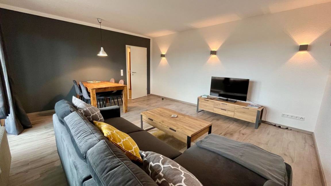 64 M² Ferienwohnung ∙ 1 Schlafzimmer ∙ 4 Gäste - Bad Sachsa