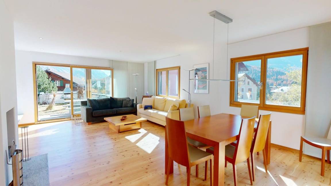 170 M² Ferienhaus ∙ 4 Schlafzimmer ∙ 8 Gäste - Bever