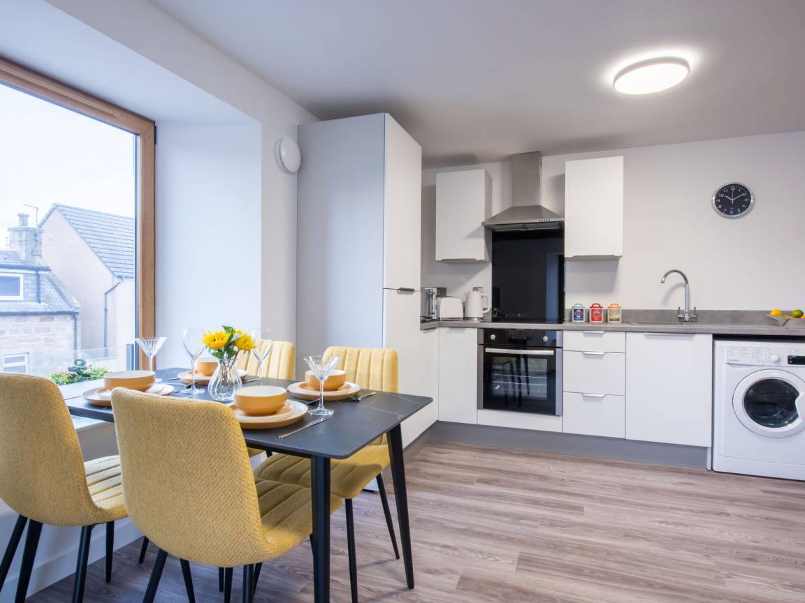 43 M² Ferienwohnung ∙ 1 Schlafzimmer ∙ 4 Gäste - Elgin
