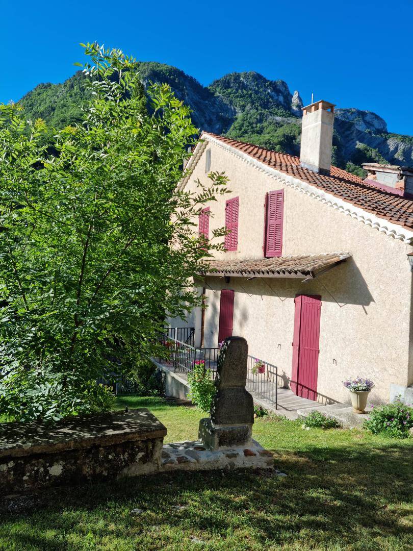 35 M² Gîte ∙ 1 Chambre ∙ 2 Personnes - Provence-Alpes-Côte d'Azur (PACA)