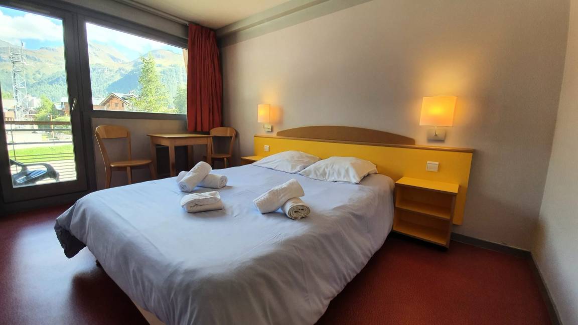 32 M² Hotel ∙ 1 Bedroom ∙ 6 Guests - Tignes