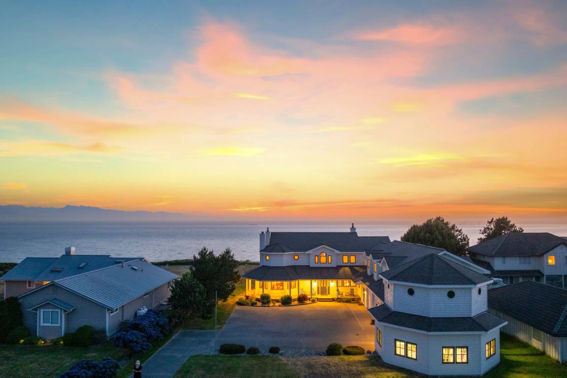 497 M² House ∙ 5 Bedrooms ∙ 10 Guests - Coupeville, WA