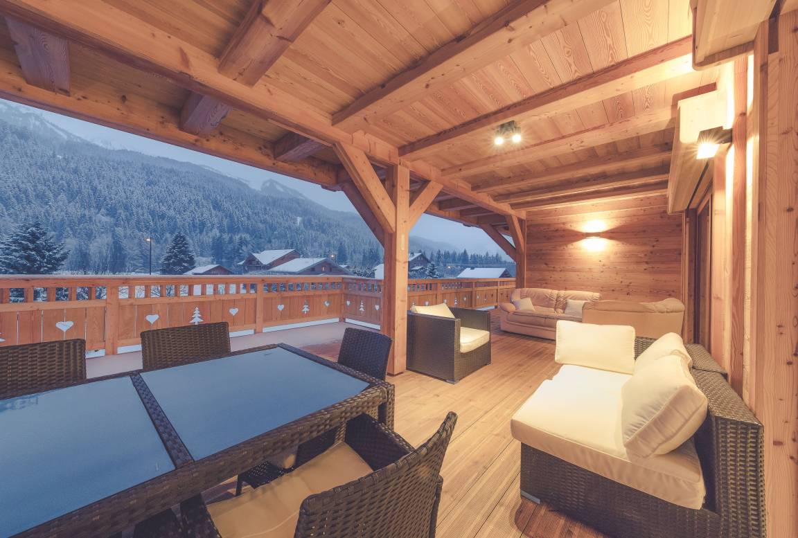 200 M² Chalet ∙ 6 Chambres ∙ 15 Personnes - Bernex