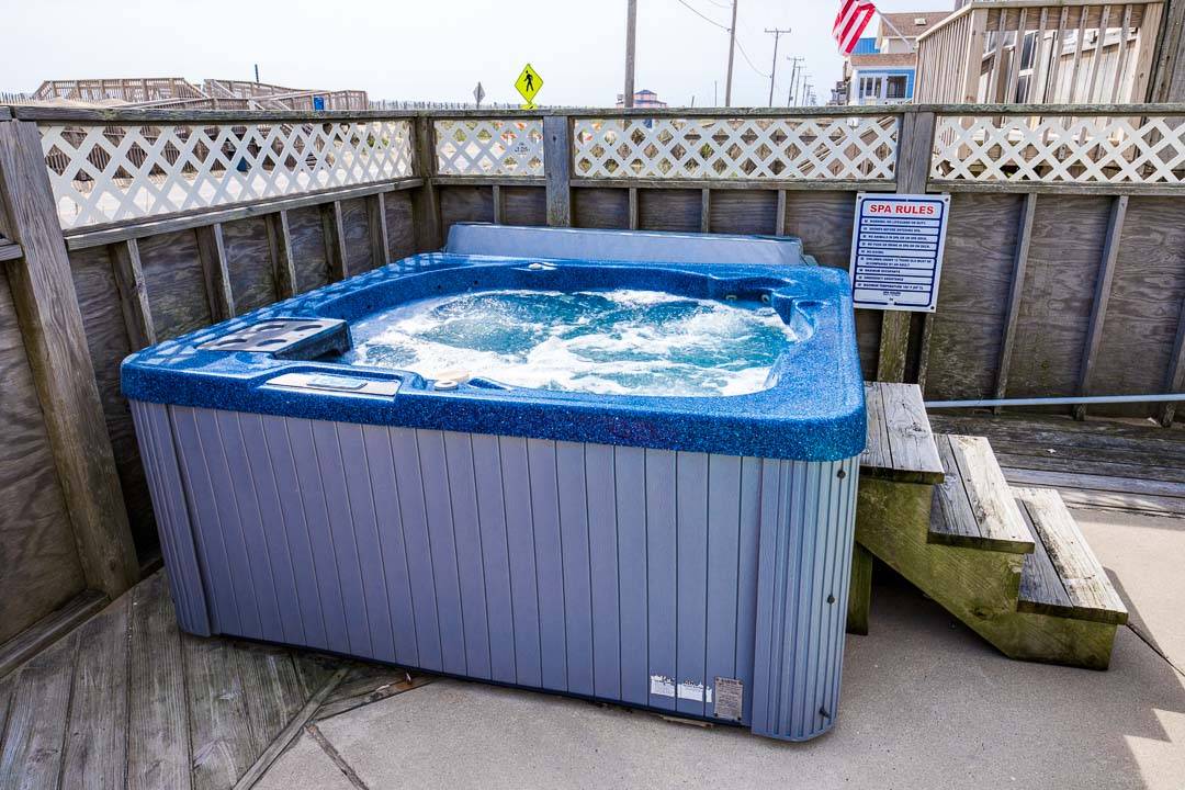 House ∙ 6 Bedrooms ∙ 13 Guests - Kitty Hawk, NC