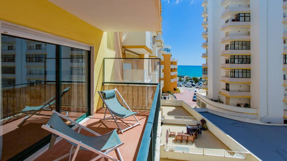 70 M² Apartment ∙ 2 Bedrooms ∙ 5 Guests - Armação de Pêra
