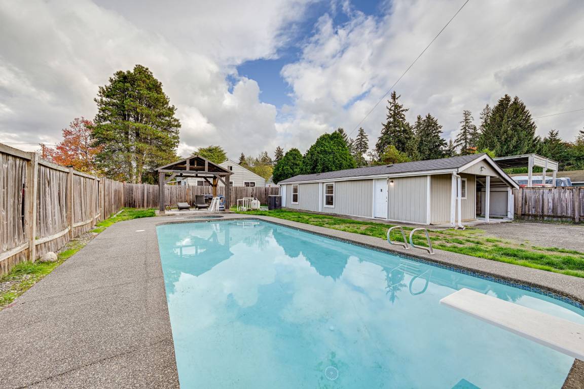 52 M² Apartment ∙ 4 Guests - Federal Way, WA