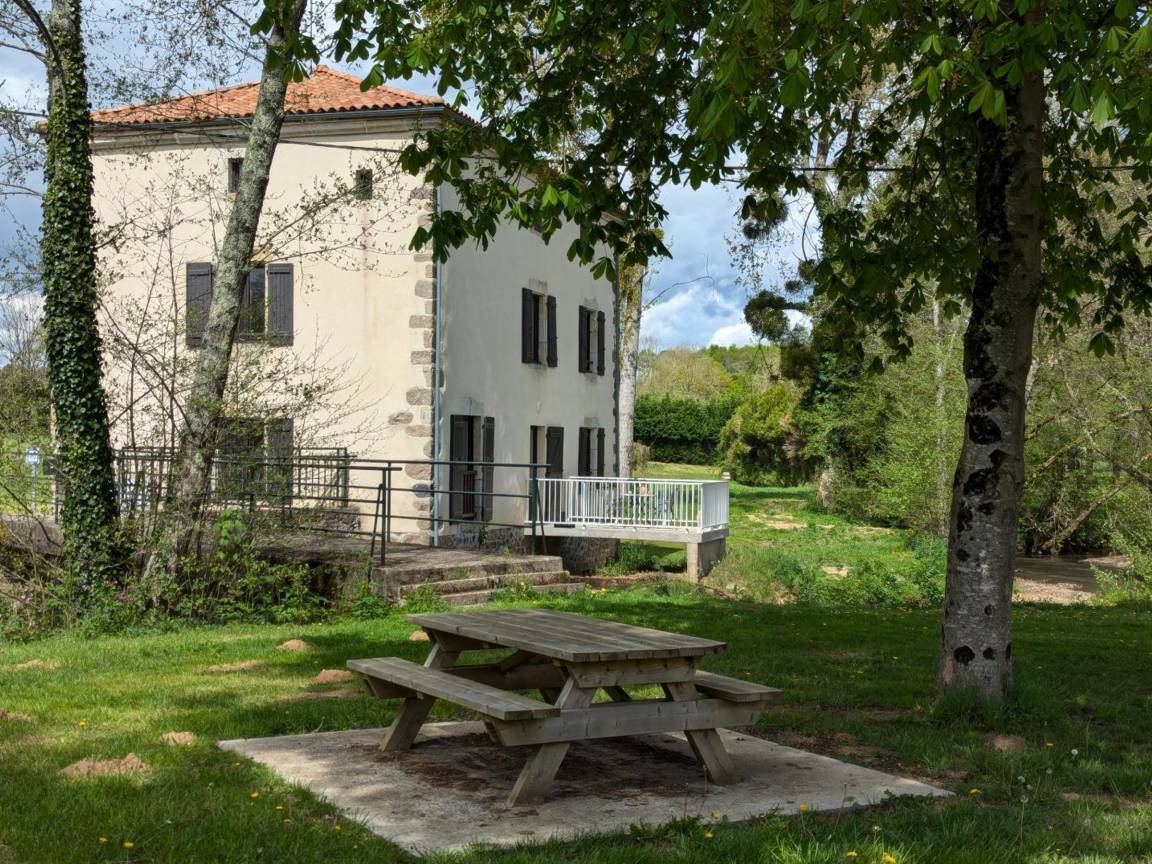 62 M² Landhaus ∙ 2 Schlafzimmer ∙ 6 Gäste - La Péruse