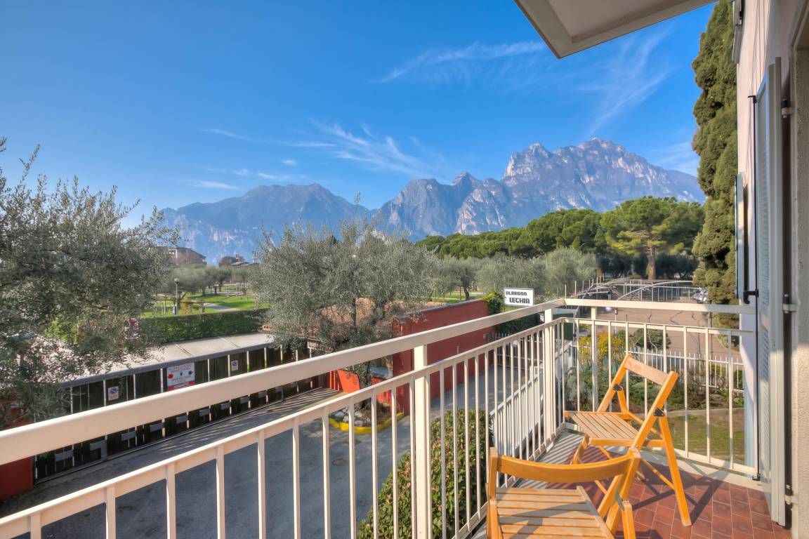 45 M² Ferienwohnung ∙ 1 Schlafzimmer ∙ 5 Gäste - Nago-Torbole