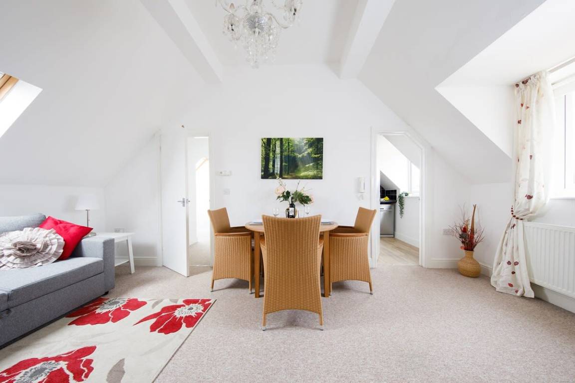 65 M² Apartment ∙ 1 Bedroom ∙ 4 Guests - Bognor Regis