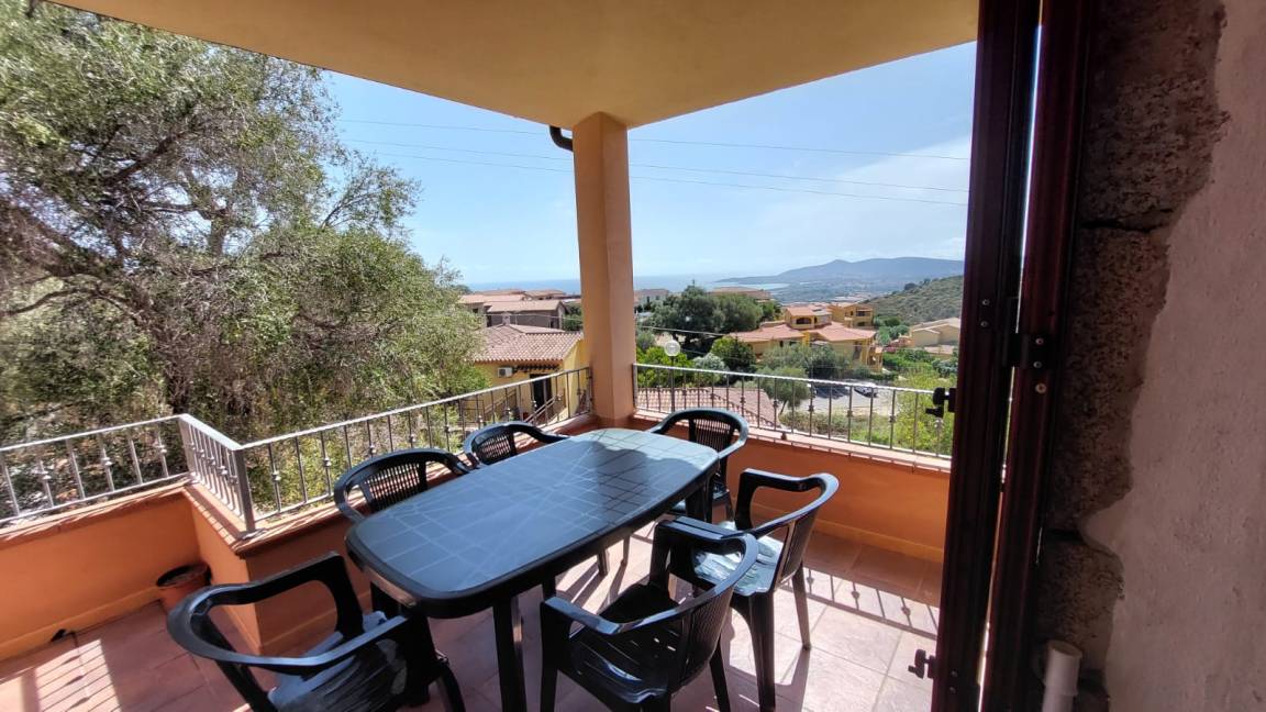 60 M² Apartament ∙ 2 Sypialnie ∙ 6 Gości - Budoni