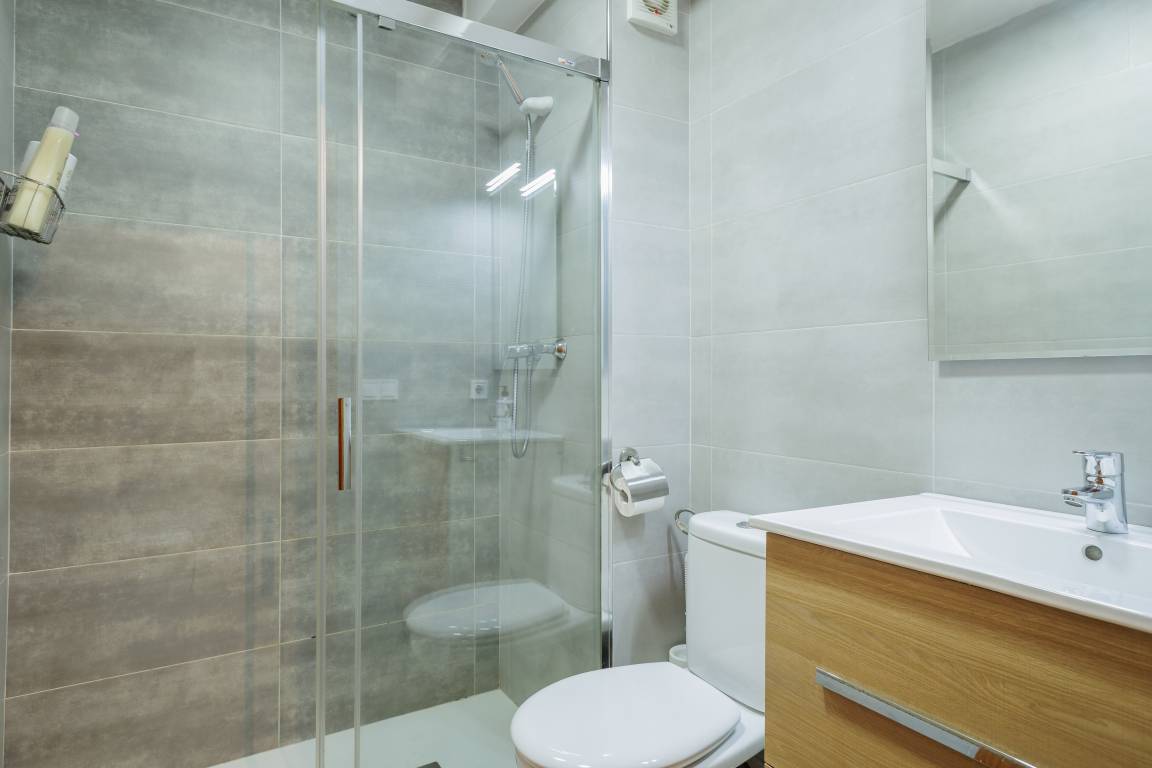 69 M² Ferienhaus ∙ 2 Schlafzimmer ∙ 4 Gäste - Sevilla