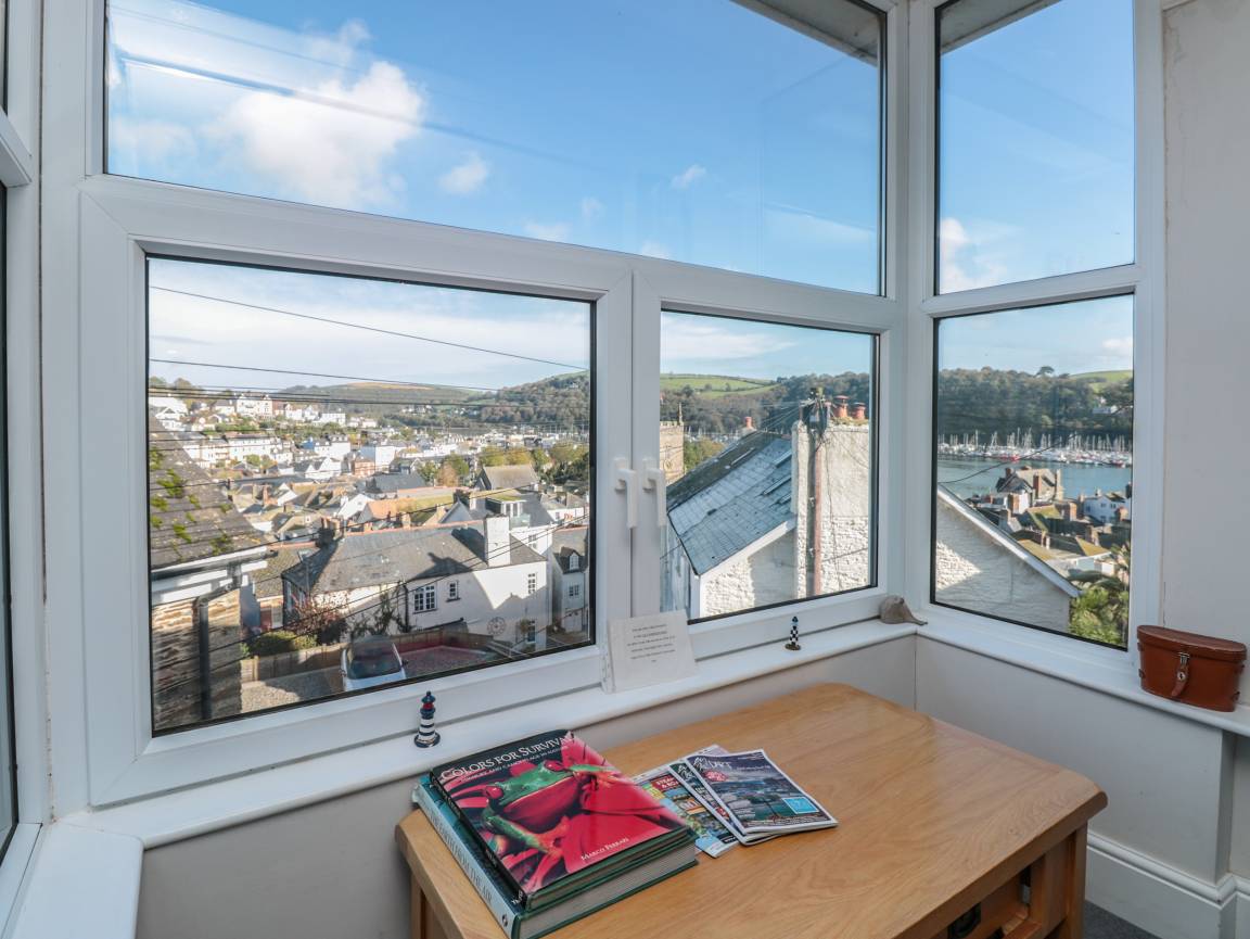 Cottage ∙ 2 Bedrooms ∙ 4 Guests - Brixham