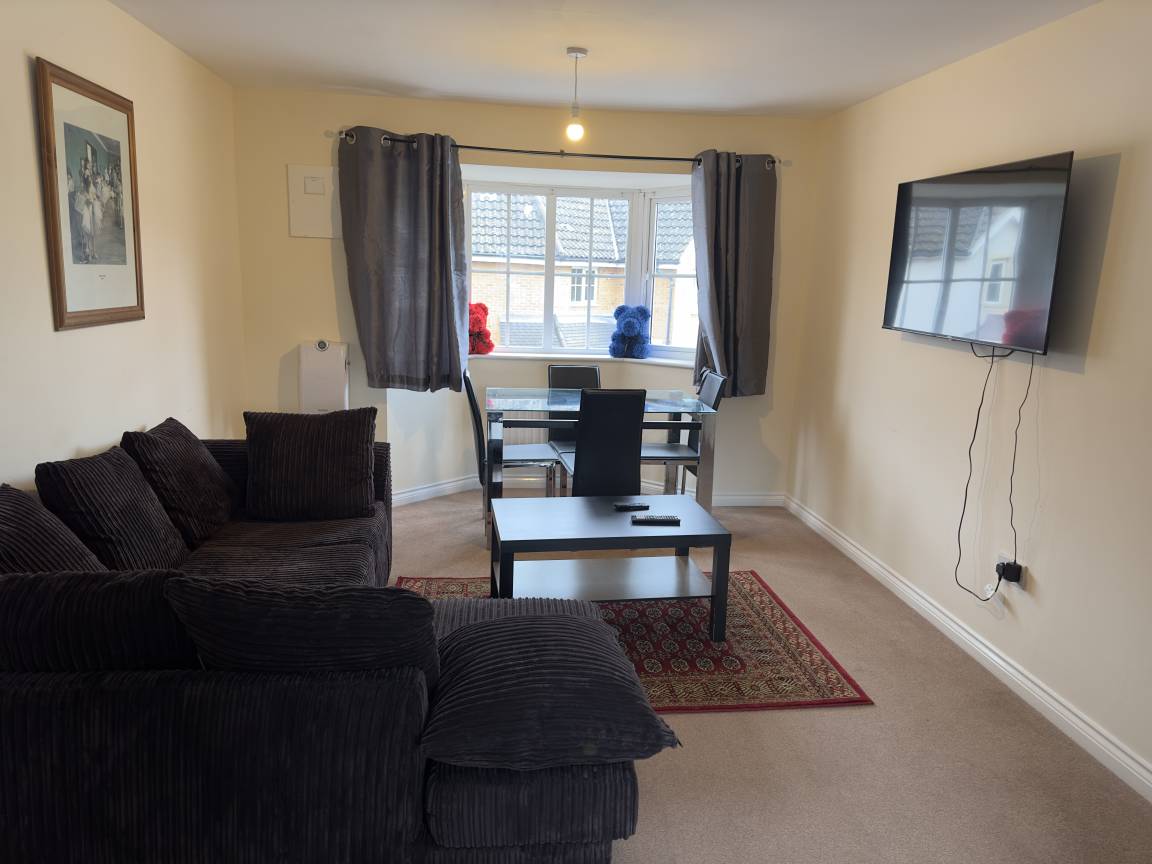 70 M² Apartment ∙ 2 Bedrooms ∙ 4 Guests - Woolwich