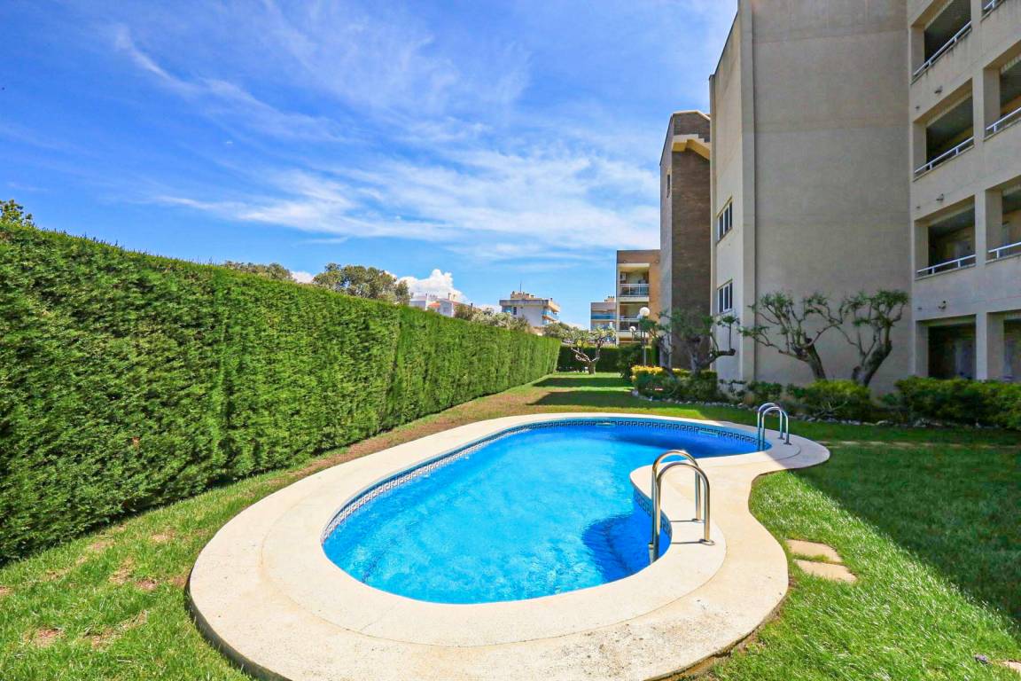 68 M² Apartamento ∙ 2 Habitaciones ∙ 4 Huéspedes - Cambrils