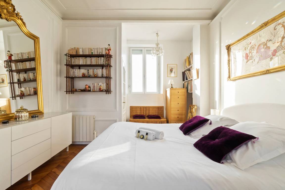 135 M² Apartment ∙ 3 Bedrooms ∙ 6 Guests - Paris