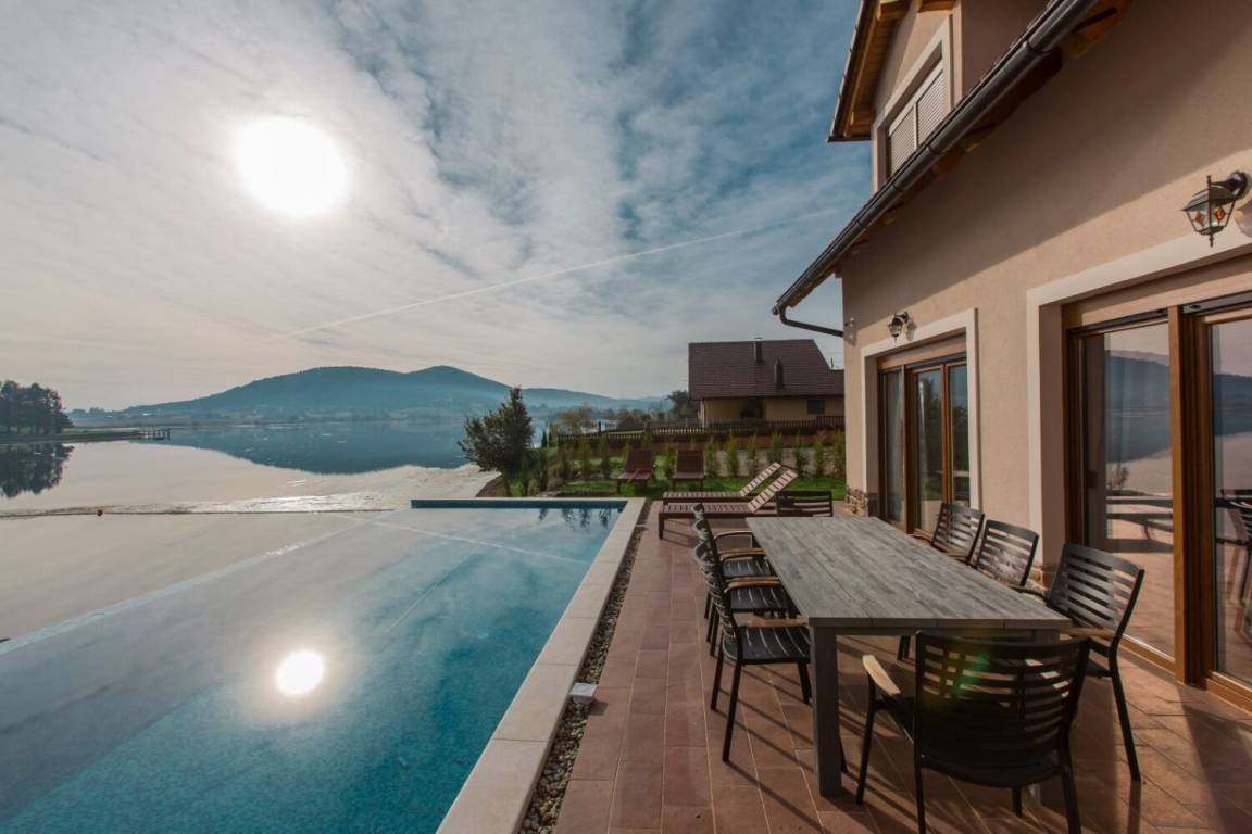 150 M² Casa ∙ 3 Habitaciones ∙ 8 Huéspedes - Ogulin
