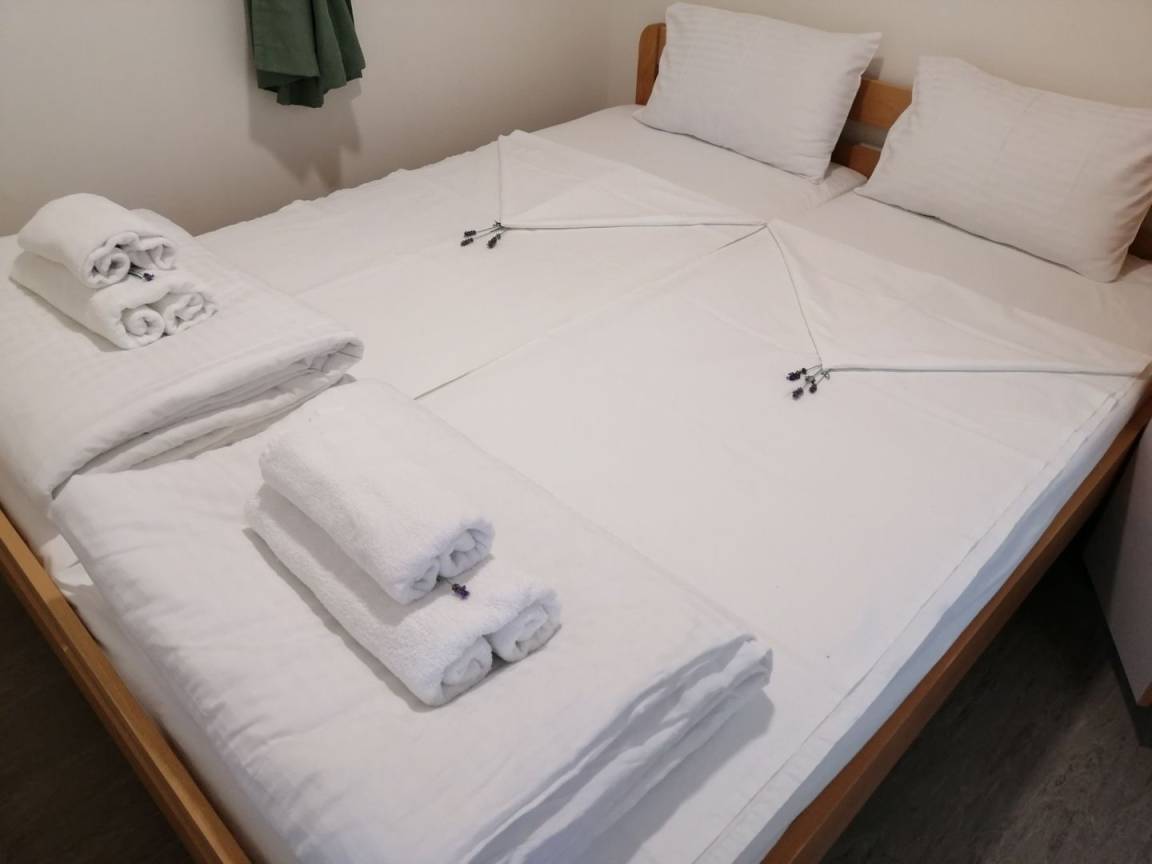 32 M² Camping-unterkunft ∙ 2 Schlafzimmer ∙ 4 Gäste - Biograd na Moru