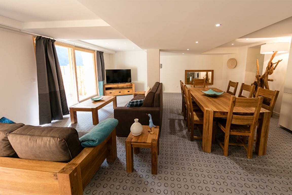 130 M² Appartement ∙ 3 Chambres ∙ 10 Personnes - Savoie