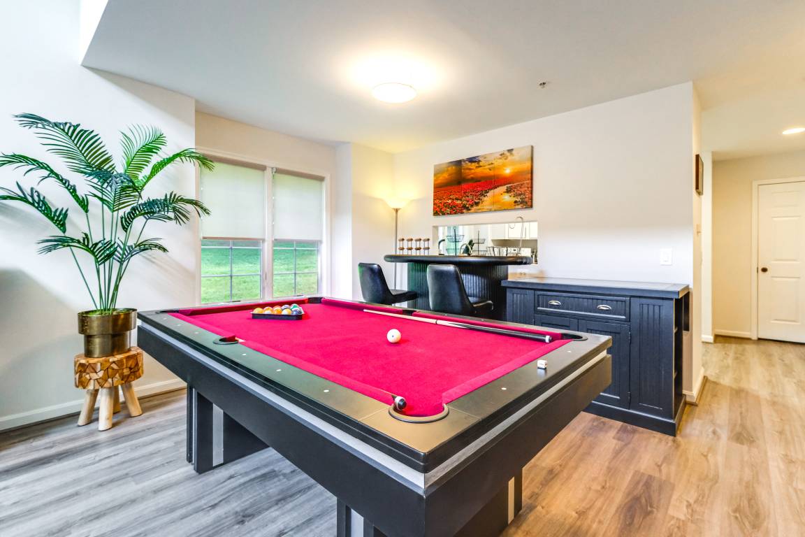 165 M² Apartment ∙ 4 Bedrooms ∙ 10 Guests - Columbia, MD