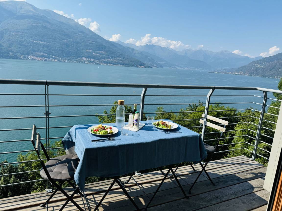 110 M² Apartment ∙ 2 Bedrooms ∙ 4 Guests - Varenna