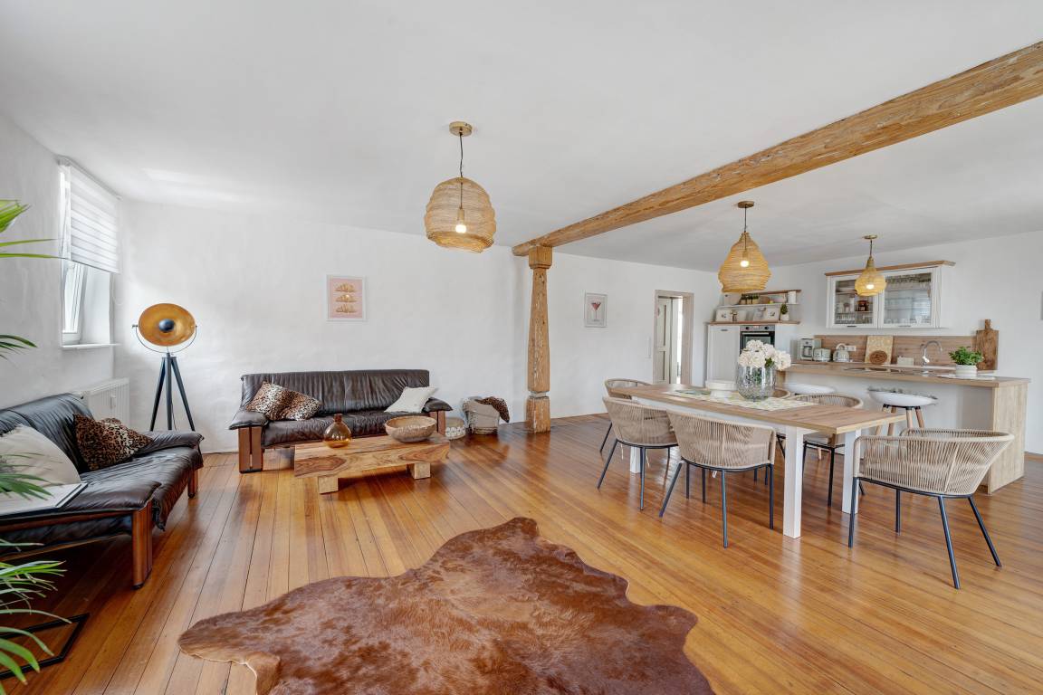 180 M² Ferienwohnung ∙ 3 Schlafzimmer ∙ 6 Gäste - Eichstetten am Kaiserstuhl