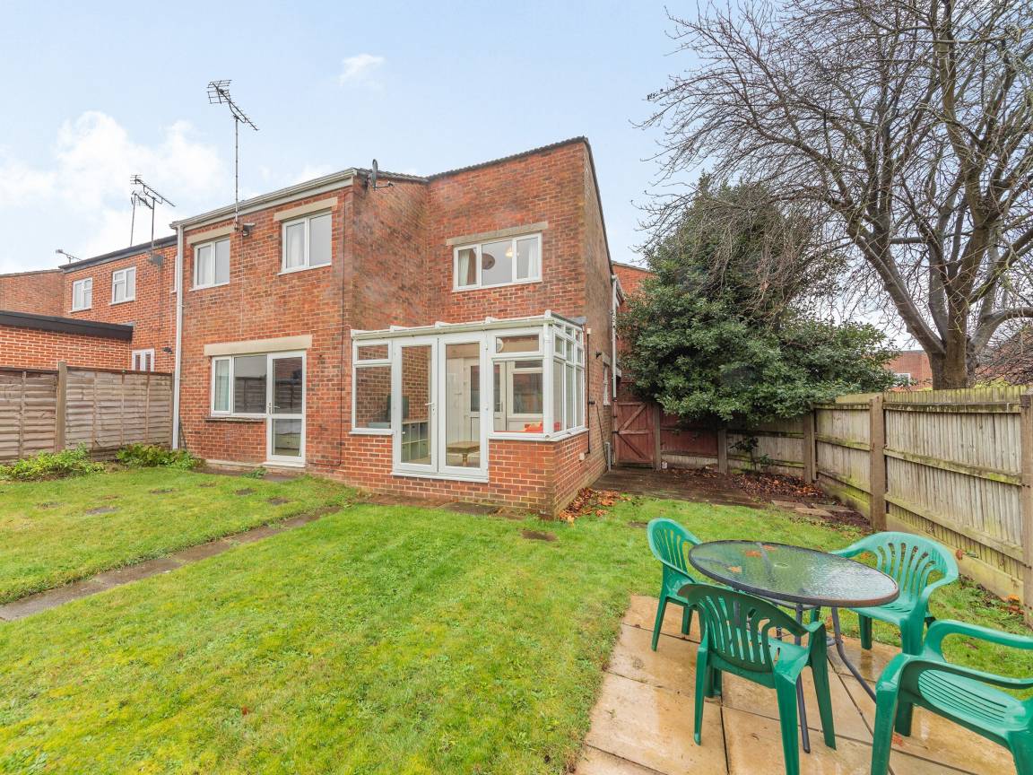 Cottage ∙ 3 Bedrooms ∙ 8 Guests - Andover