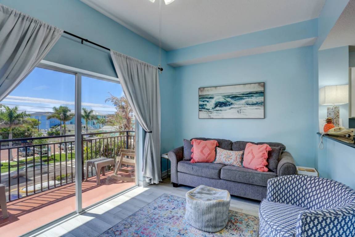 71 M² Condo ∙ 2 Bedrooms ∙ 6 Guests - Madeira Beach, FL