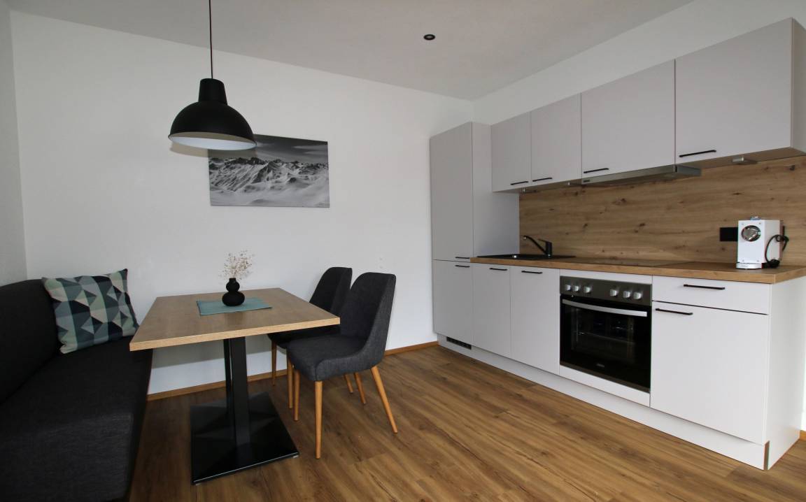 45 M² Ferienwohnung ∙ 1 Schlafzimmer ∙ 4 Gäste - Sautens