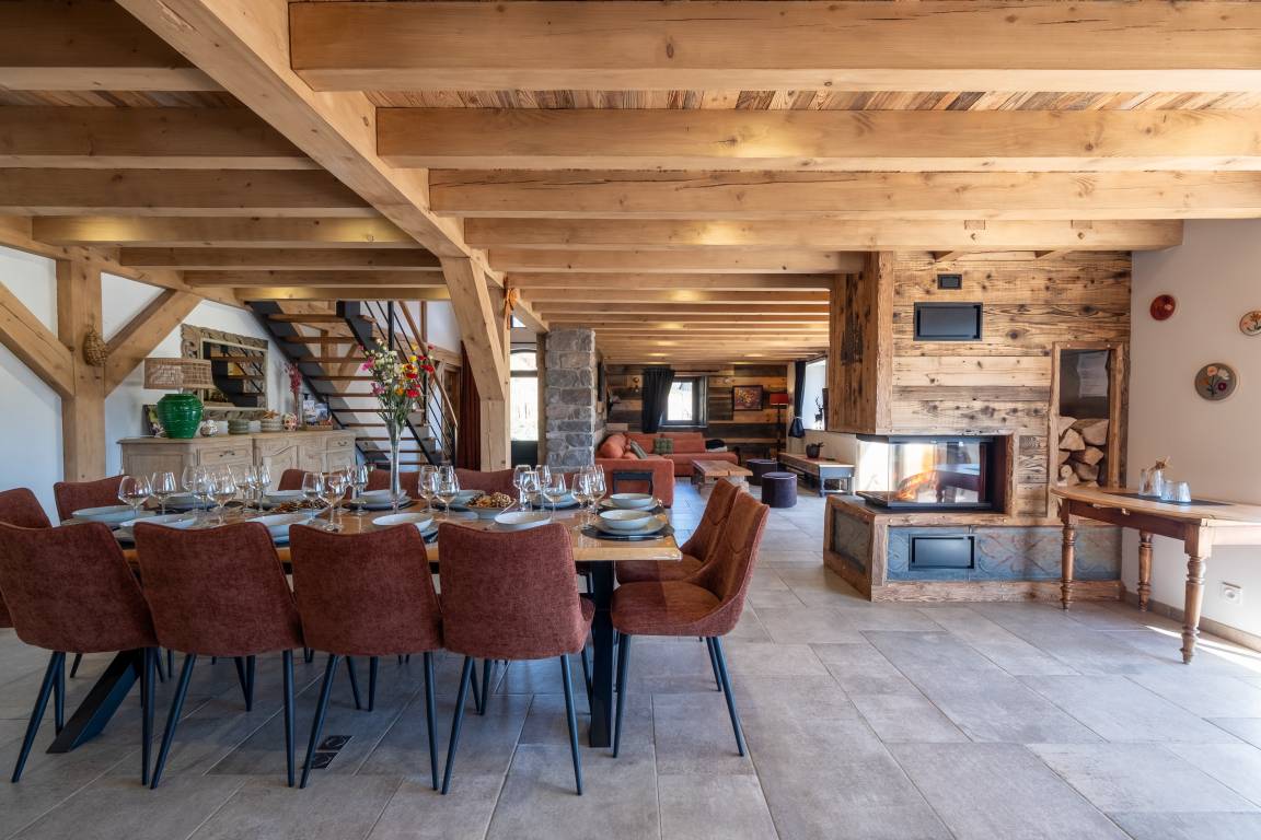 270 M² Chalet ∙ 5 Chambres ∙ 12 Personnes - Bussang