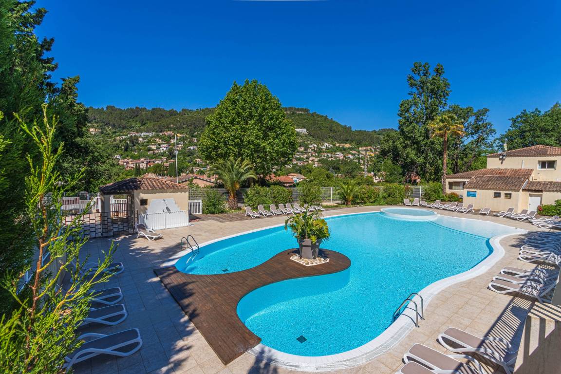 35 M² Maison De Vacances ∙ 2 Chambres ∙ 6 Personnes - Pierrefeu-du-Var