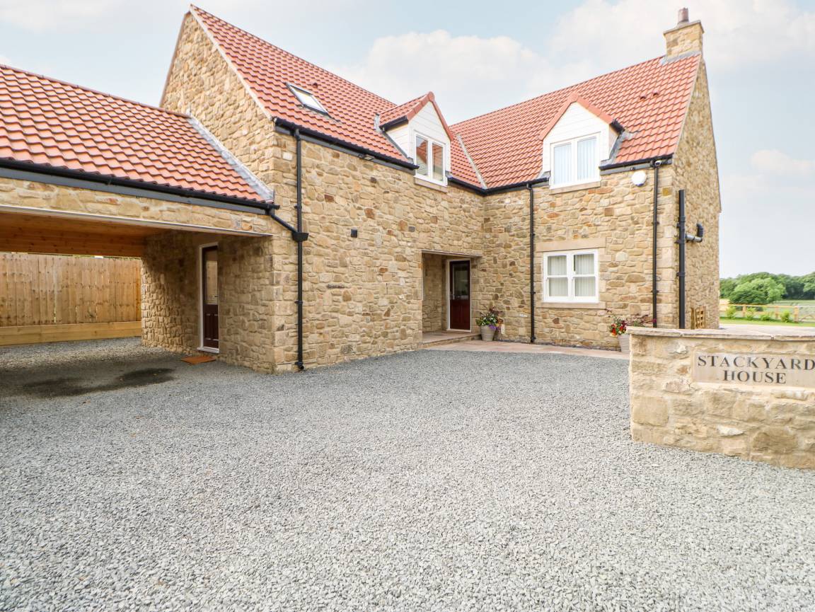 Cottage ∙ 5 Bedrooms ∙ 10 Guests - Northumberland