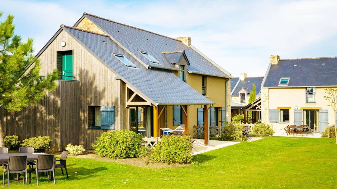 65 M² Maison De Vacances ∙ 3 Chambres ∙ 8 Personnes - Cancale