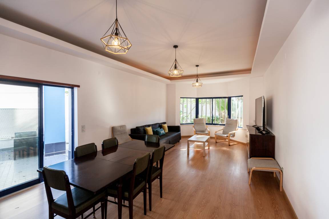160 M² House ∙ 4 Bedrooms ∙ 8 Guests - Almada