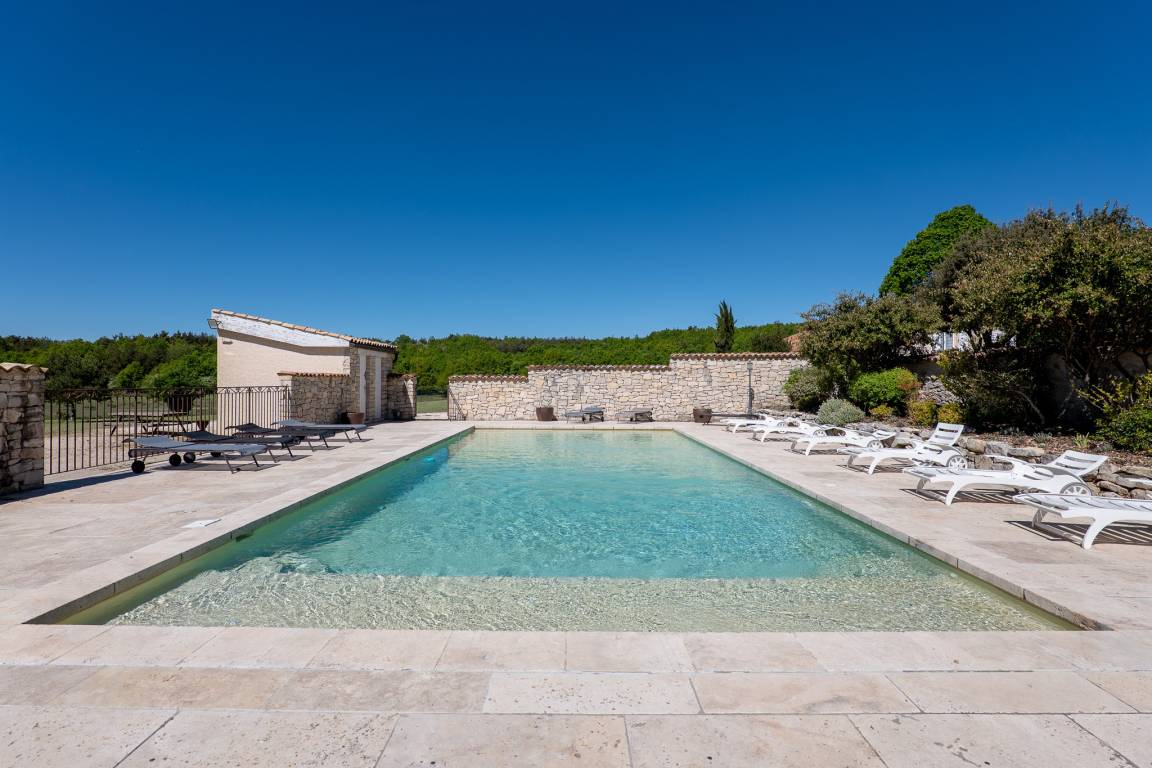 140 M² Apartamento ∙ 4 Habitaciones ∙ 8 Huéspedes - Banon