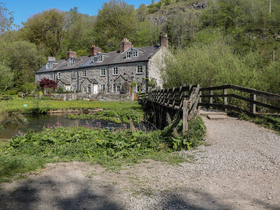 Cottage ∙ 3 Bedrooms ∙ 5 Guests - Tideswell