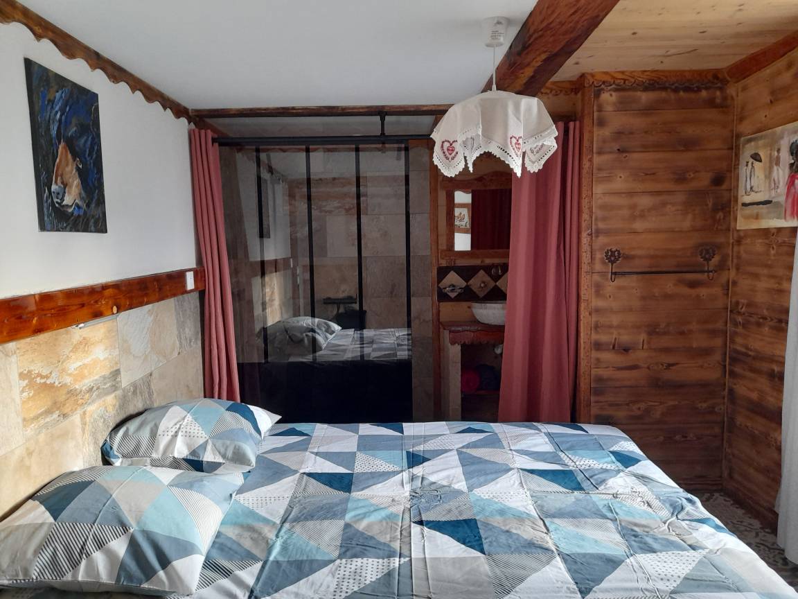 12 M² Chambre D'hôtes ∙ 1 Chambre ∙ 2 Personnes - Coucouron