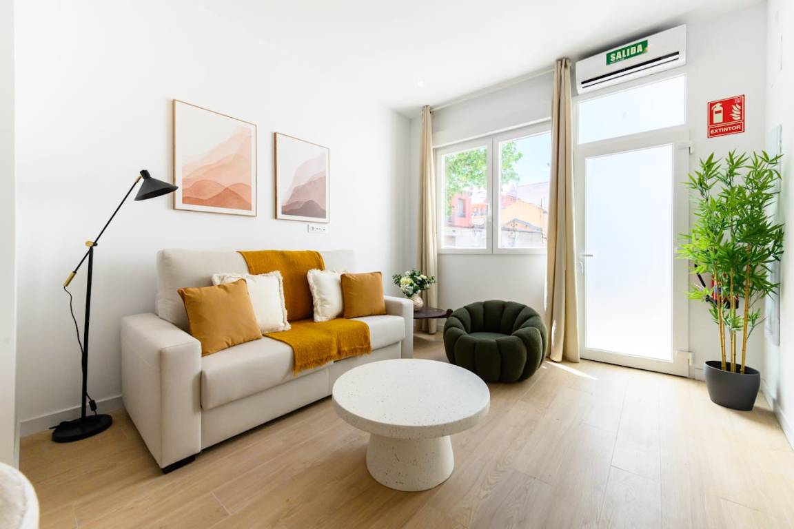 42 M² Apartamento ∙ 1 Habitación ∙ 4 Huéspedes - San Sebastián de los Reyes