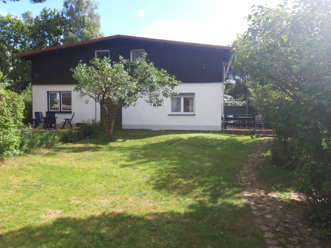 44 M² Ferienwohnung ∙ 1 Schlafzimmer ∙ 3 Gäste - Feldberger Seenlandschaft