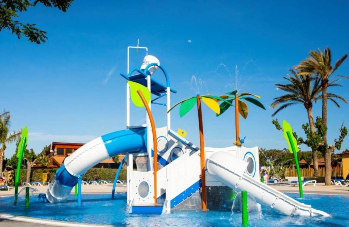 36 M² Camping ∙ 2 Chambres ∙ 4 Personnes - Salou