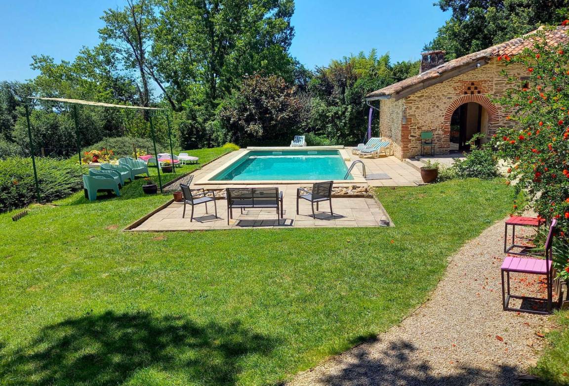 550 M² Gîte ∙ 11 Bedrooms ∙ 30 Guests - Albi