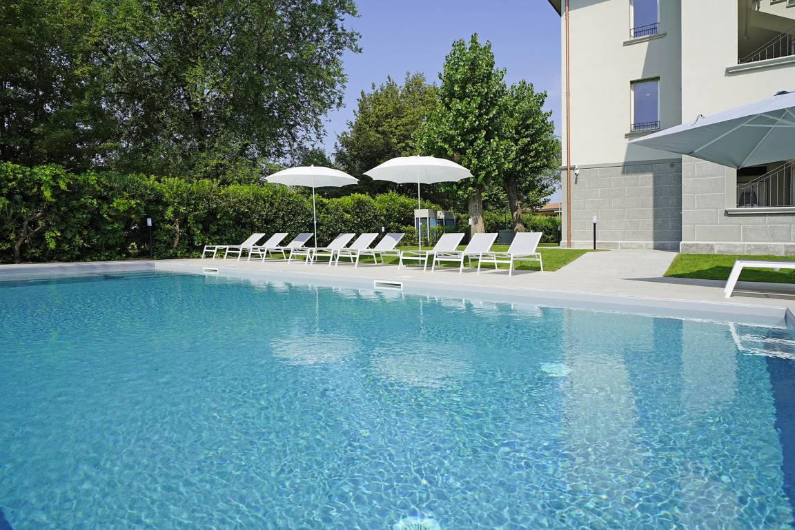 67 M² Appartamento ∙ 2 Camere Da Letto ∙ 5 Ospiti - Desenzano del Garda