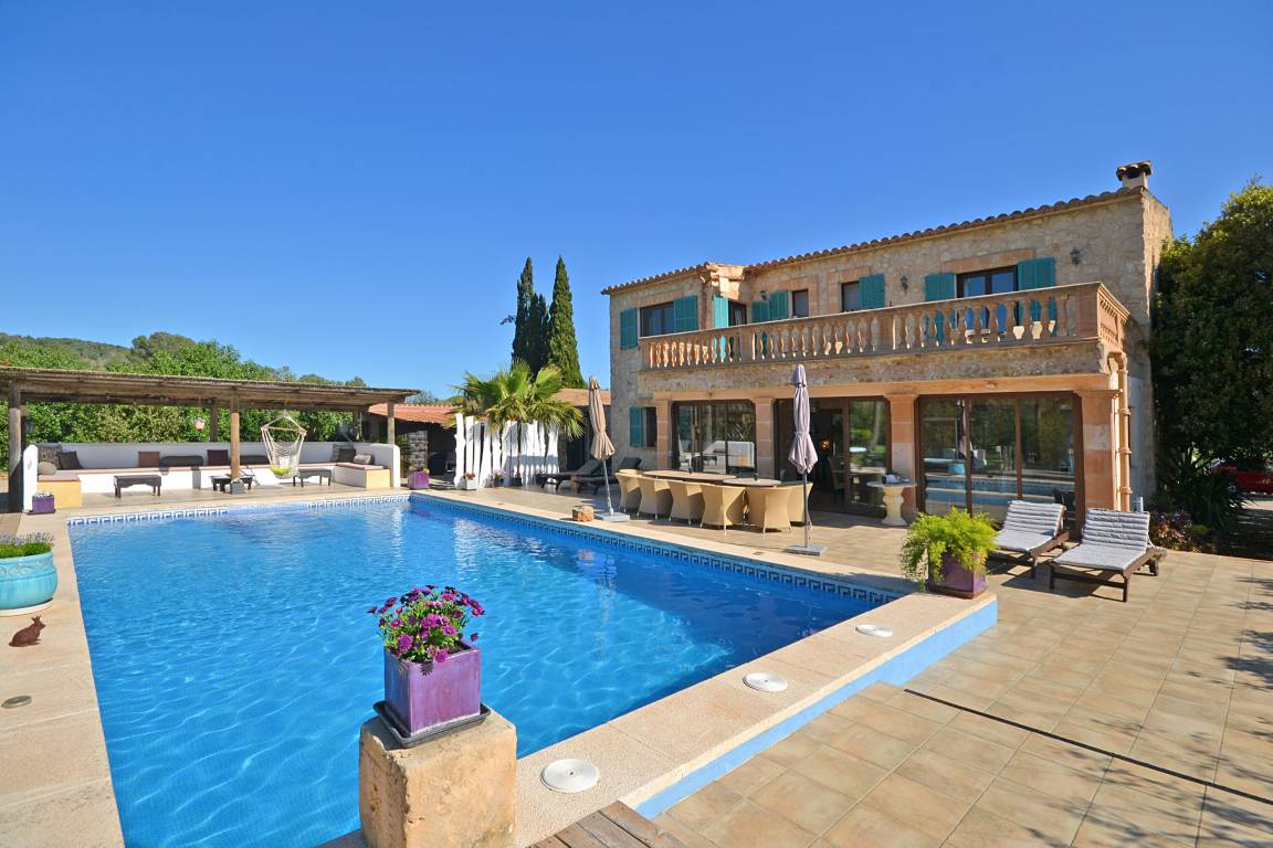 280 M² Casa Rural ∙ 6 Habitaciones ∙ 12 Huéspedes - Mallorca