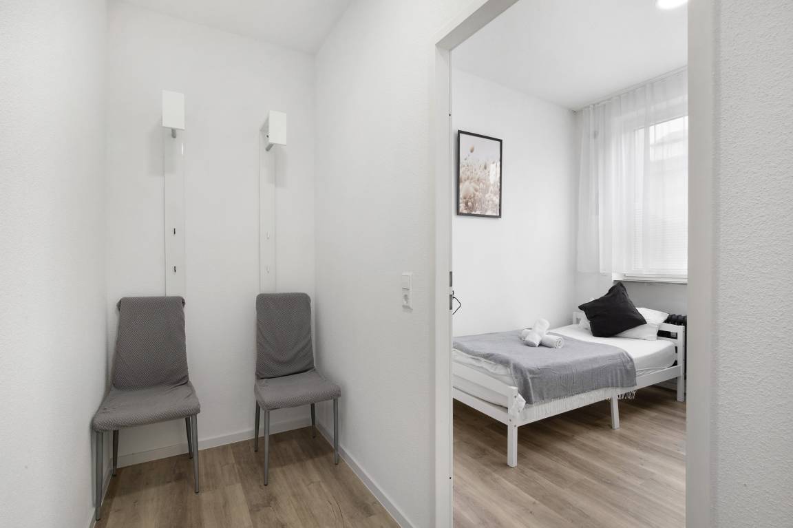 50 M² Ferienwohnung ∙ 2 Schlafzimmer ∙ 4 Gäste - Bad Boll