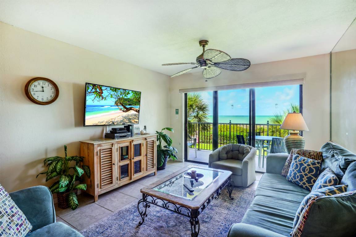 102 M² Condo ∙ 2 Bedrooms ∙ 4 Guests - Treasure Island, FL