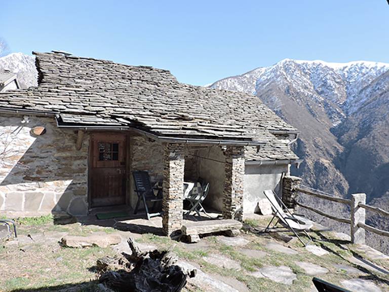 40 M² Farmhouse ∙ 1 Bedroom ∙ 2 Guests - Verbania