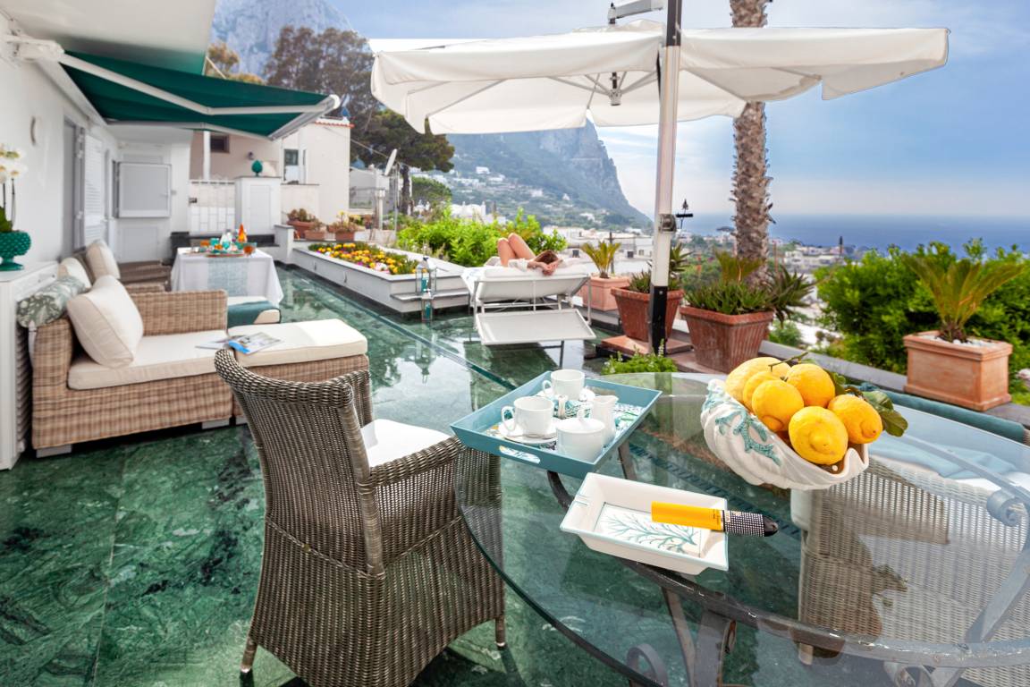 70 M² Apartamento ∙ 2 Quartos ∙ 4 Hóspedes - Capri
