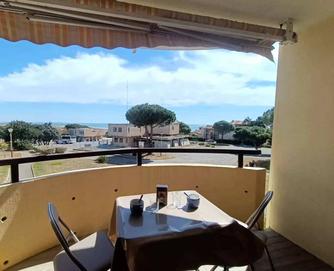 22 M² Appartement ∙ 1 Chambre ∙ 2 Personnes - Fleury