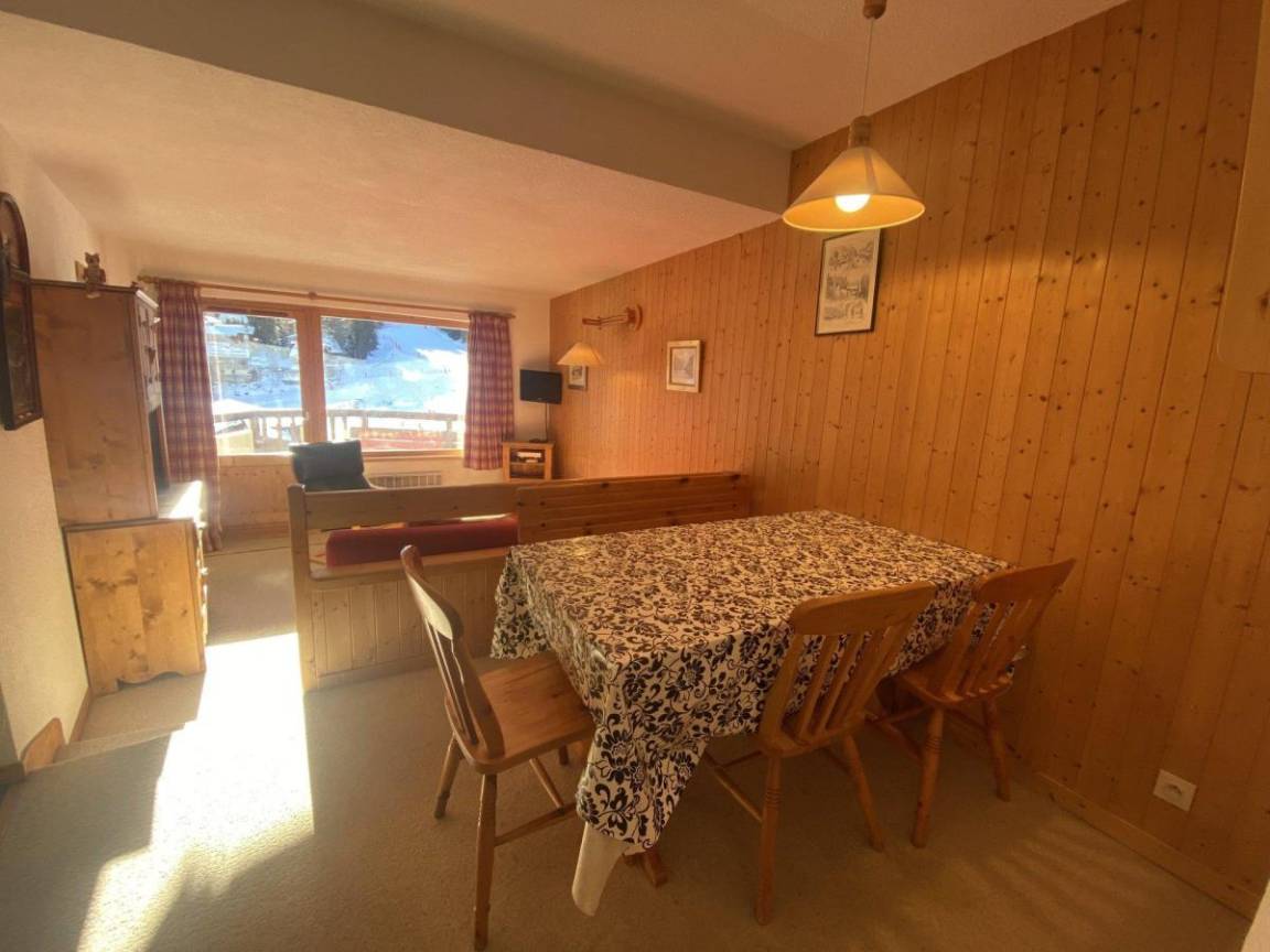 43 M² Apartment ∙ 2 Bedrooms ∙ 6 Guests - Courchevel